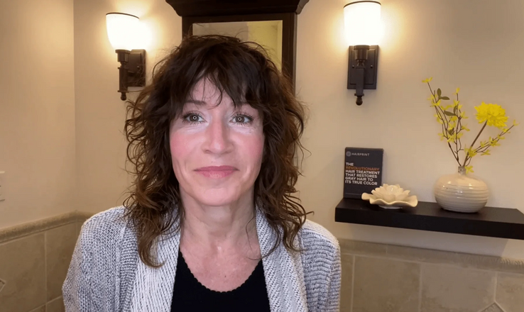 Learn How to Apply Hairprint to Restore Your Natural Hair Color